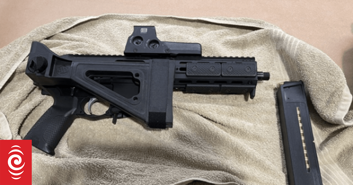 Police, Customs arrest 11 after 'Operation Mexted' swoops on drug ...