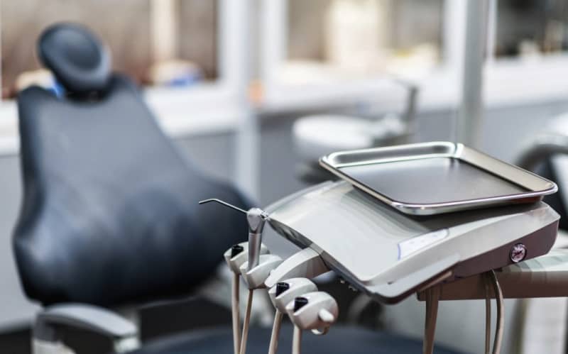 Auckland dental waiting list leaves almost 2000 children overdue for ...