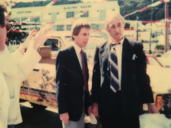 NZ Biography: Colin Hogg on Barry Crump | RNZ