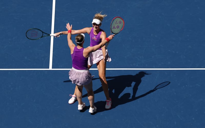 Routliffe and Dabrowski rise in rankings, set to defend WTA Finals ...