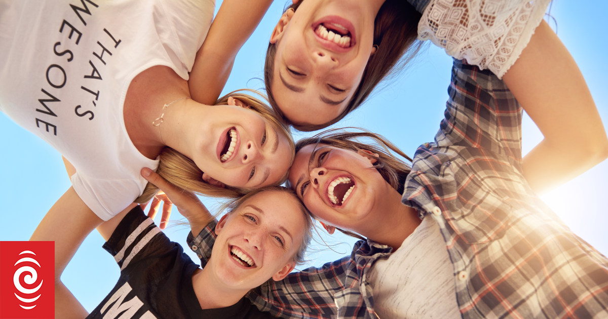 How many friends do you have, and how many do you really need? | RNZ