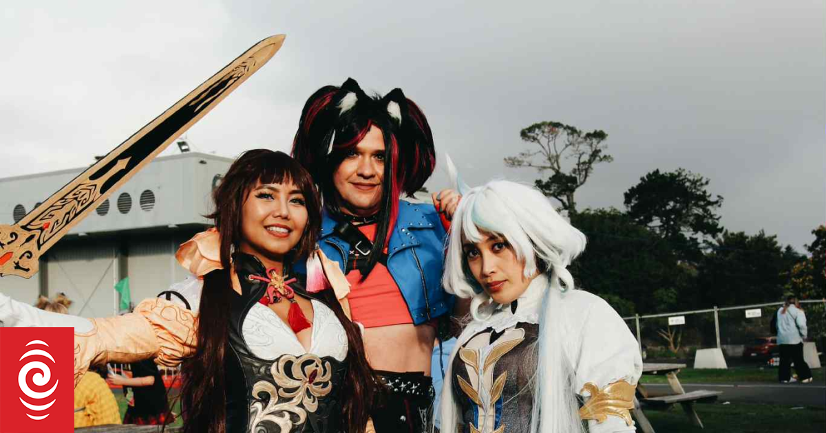 Celebrities and cosplayers descend on Armageddon expo | RNZ