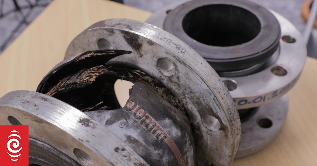 Kaitaki ferry had many old parts in its engines when one blew out ...