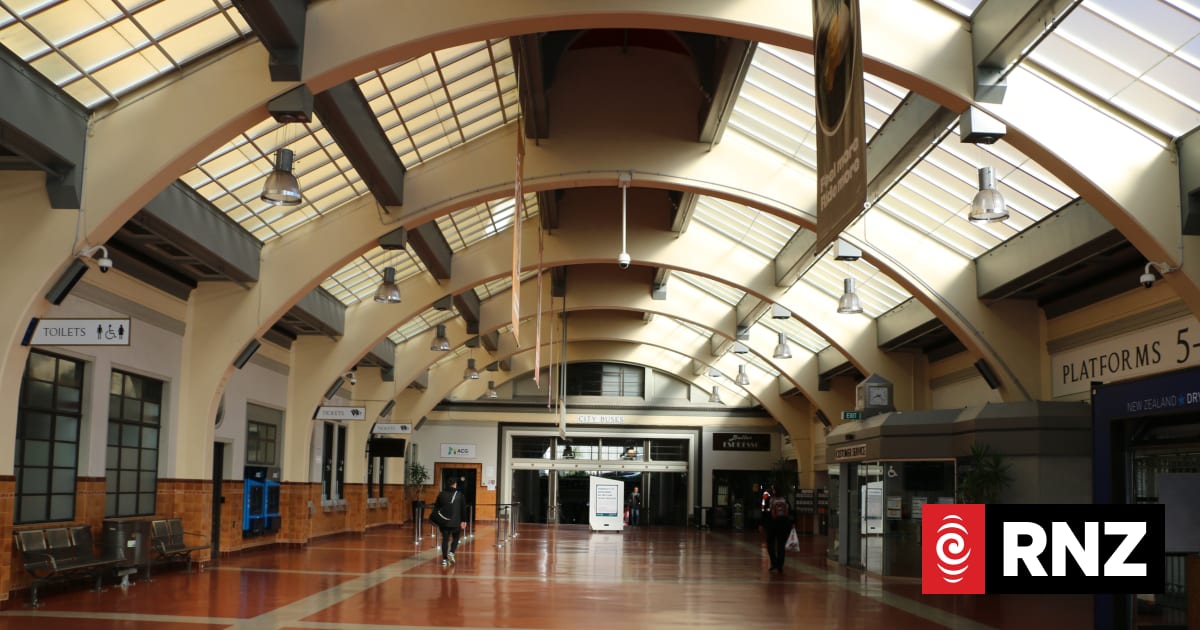 Wellington train station evacuated after sprinkler set off | RNZ
