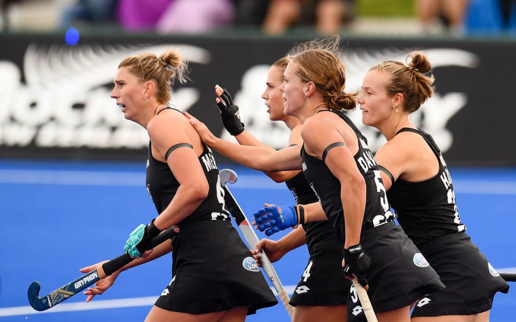 China beat Black Sticks women 5-2 | RNZ News