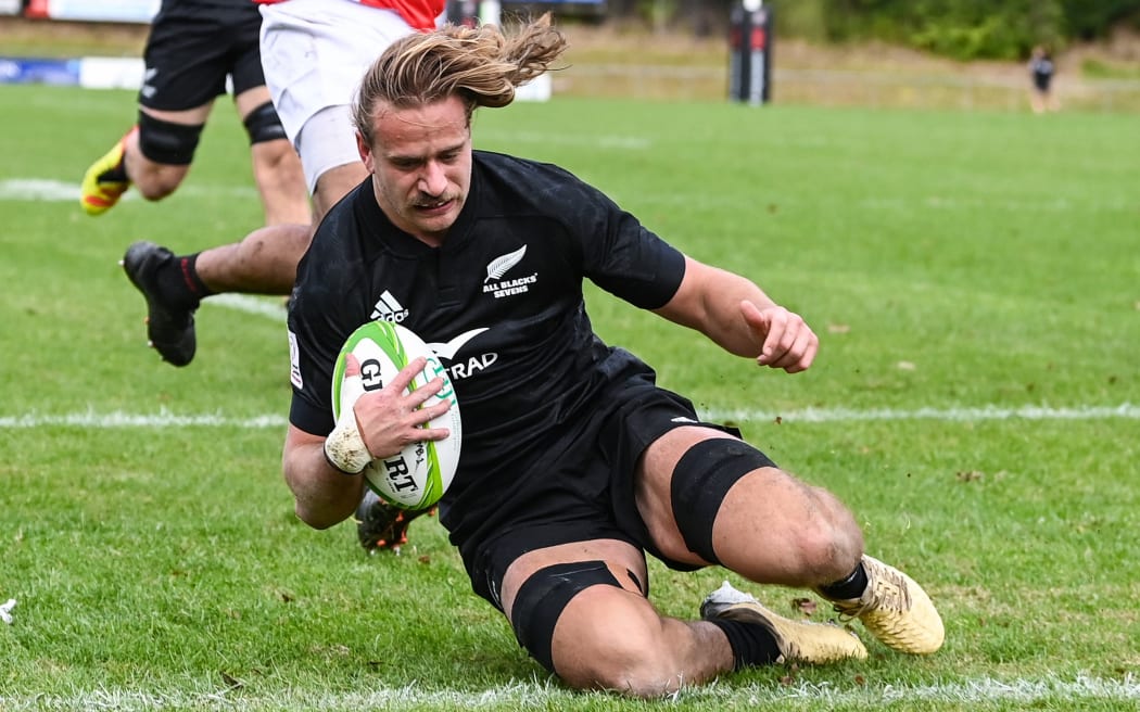 Four Black Ferns sevens players off to play in US | RNZ News