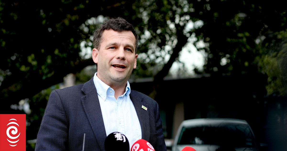 The Panel with Dr Ella Henry and David Downs (Part 1) | RNZ