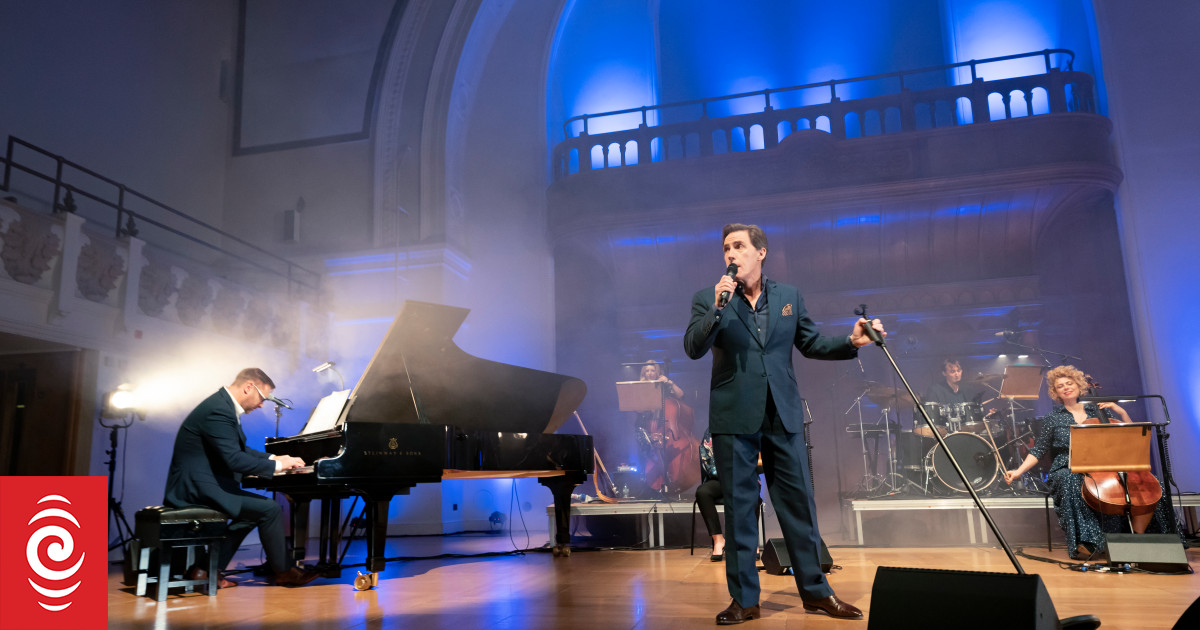 Welsh comedian Rob Brydon's musical trip | RNZ