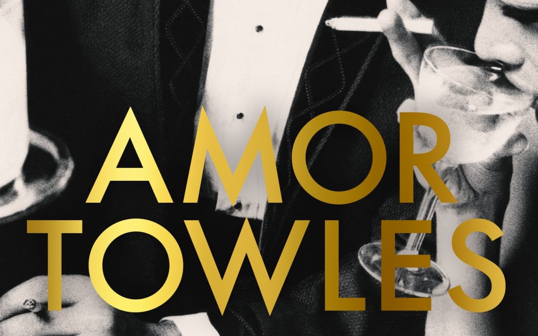 Book review: Table For Two by Amor Towles | RNZ