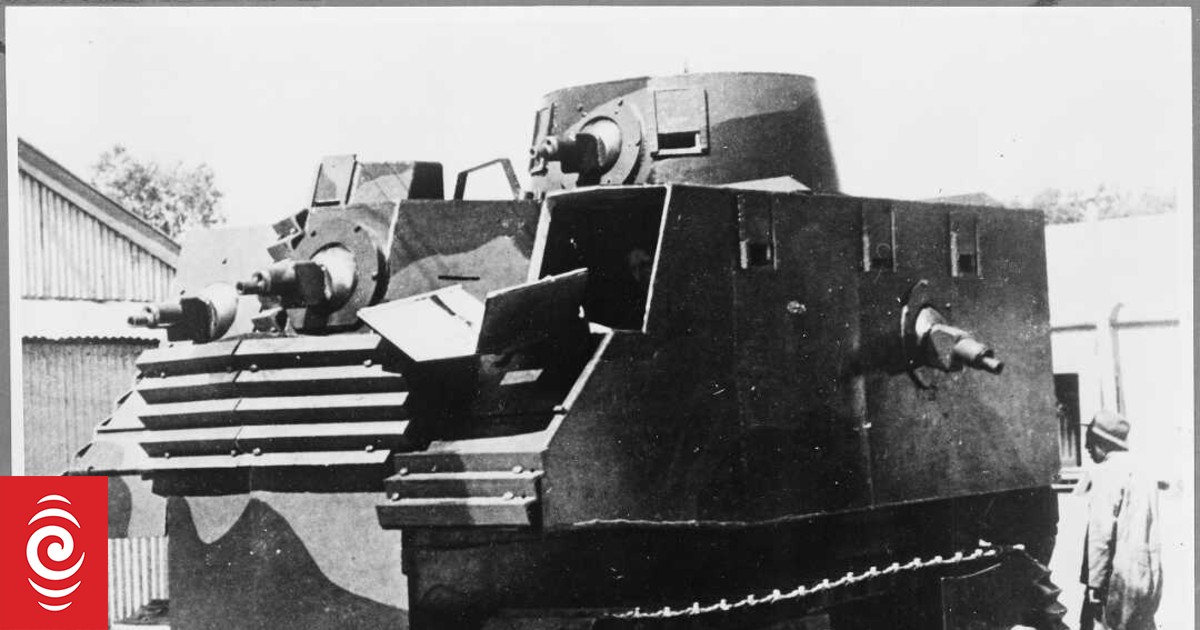 Hidden History: Bob Semple and his tank | RNZ