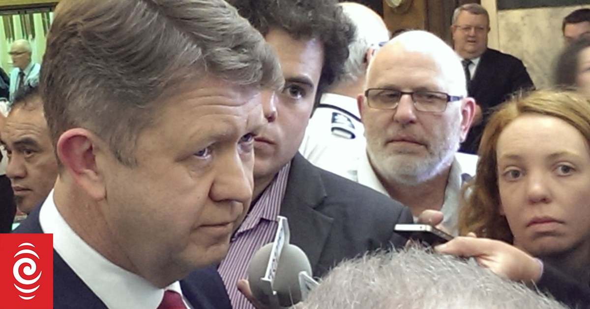 Cunliffe red-faced over Liu letter revelation | RNZ News