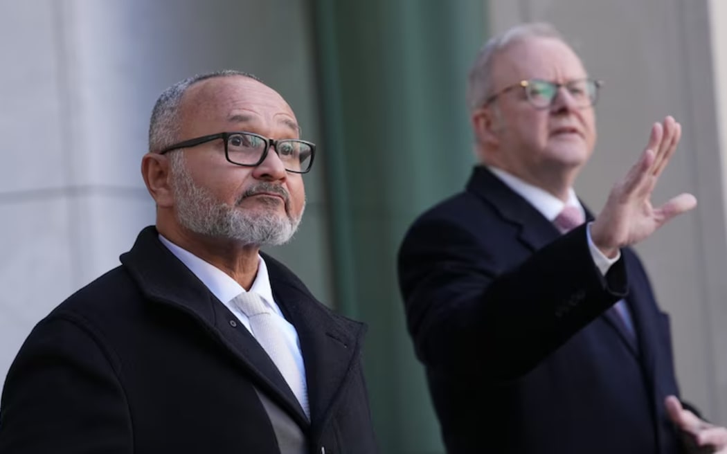 Solomon Islands agrees to treaty negotiation with Australia | RNZ News