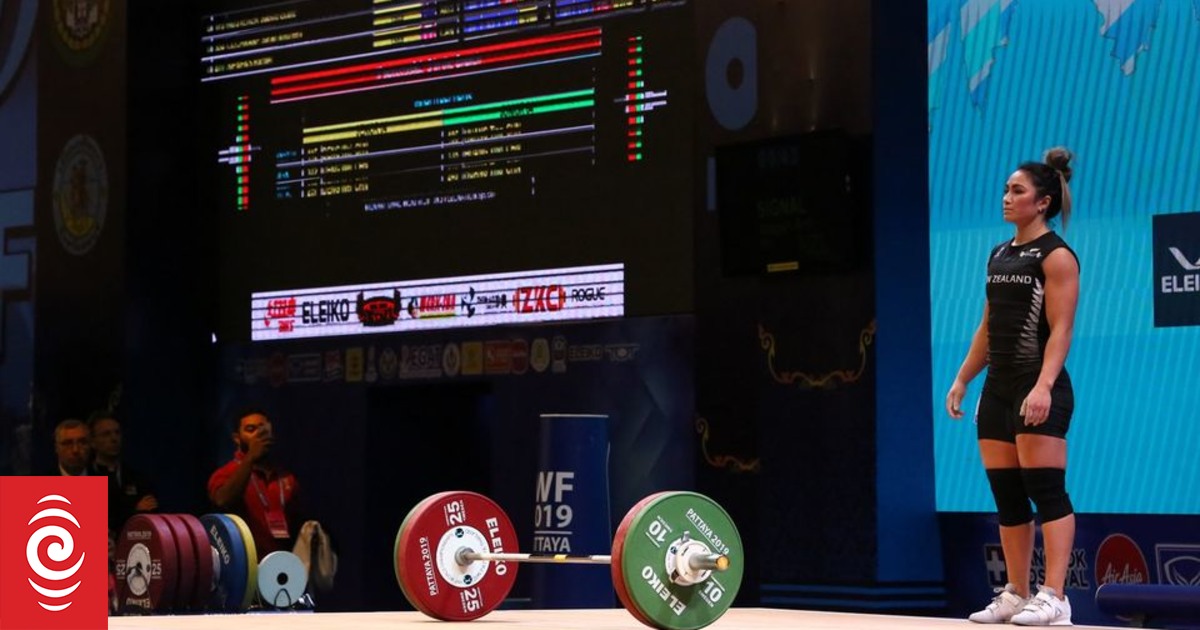 Crossfit introduces Olympian Megan Signal to weightlifting | RNZ