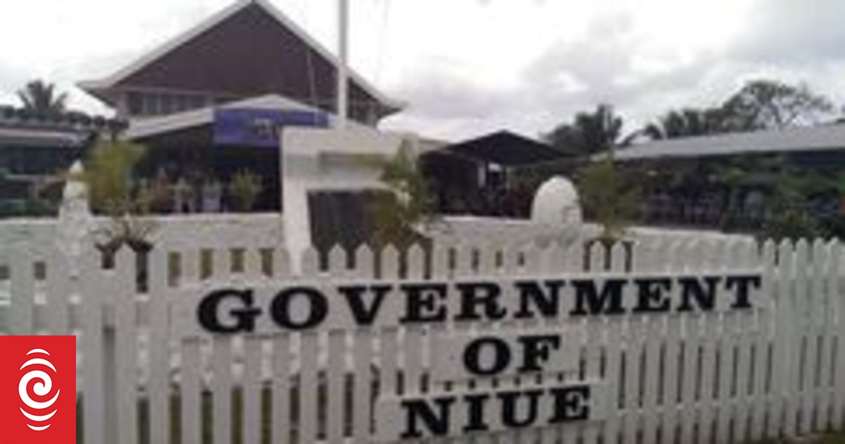 Niue donates cyclone relief to Fiji | RNZ News