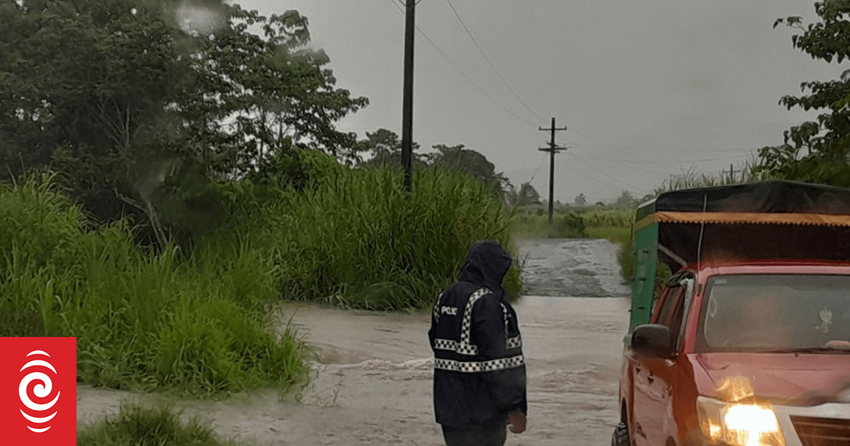 Bad weather continues across Fiji as more people move into evacuation ...