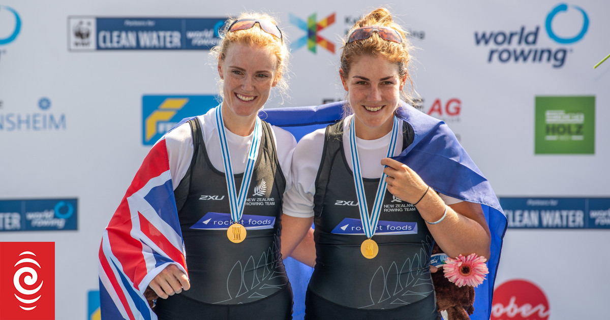 Biggest NZ rowing squad named for Olympics | RNZ News