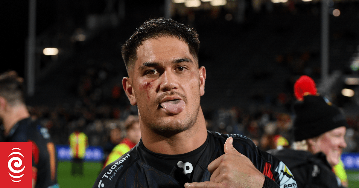 All Blacks: Quinn Tupaea back in black and ready to boogie | RNZ News