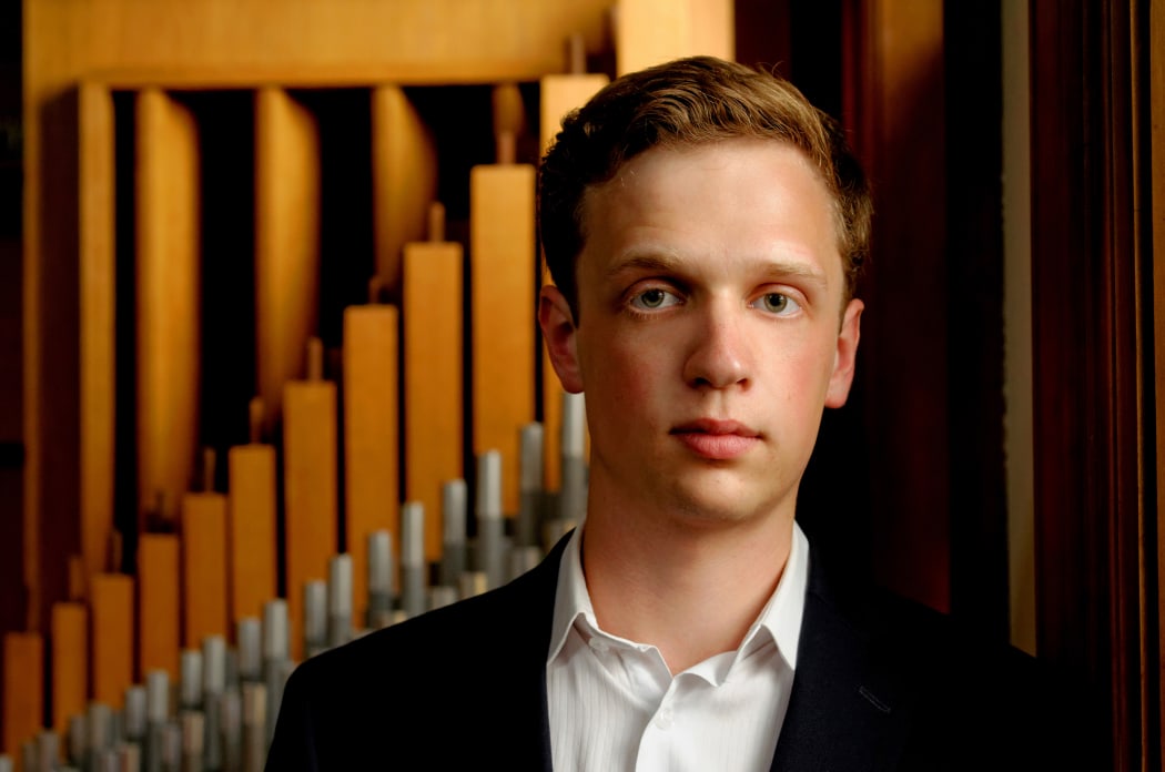 Thomas Gaynor takes on the world's largest pipe organ | RNZ