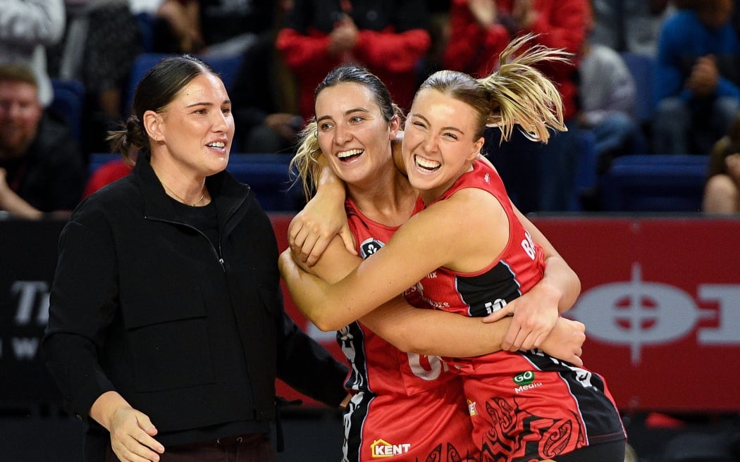 Netball: Defending champion Tactix go level top with tight win over ...