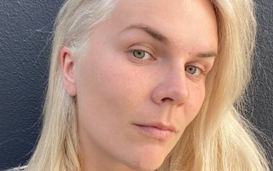 Caro Claire Burke: The rise of #Tradwife social influencers | RNZ