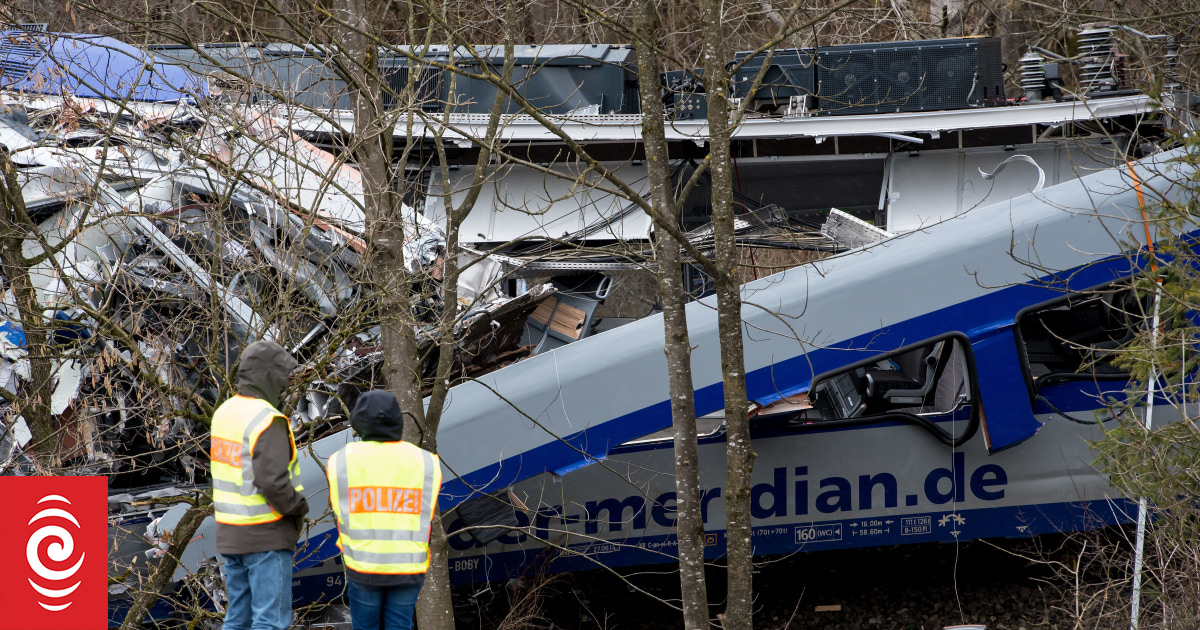 Germany train crash blamed on human error | RNZ News