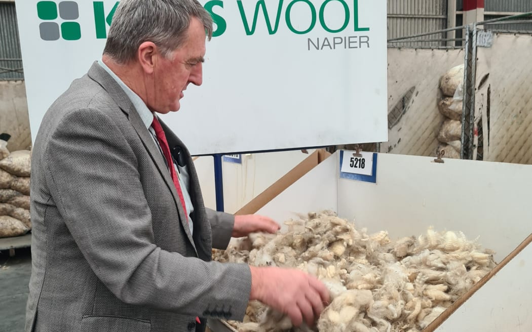 Napier's last wool broker 'keeping things simple' for North Island ...