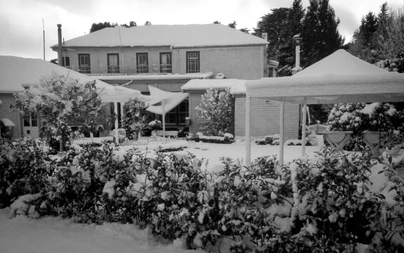 Snow across New Zealand | A Gallery from News | RNZ