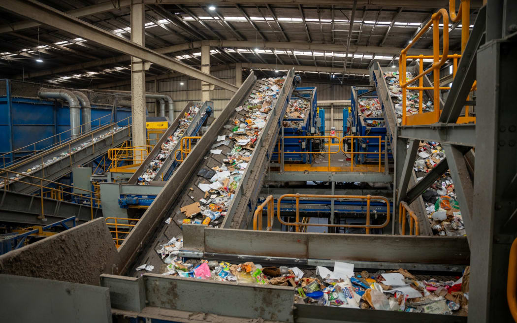 What Auckland is doing wrong when it comes to recycling - and how it ...
