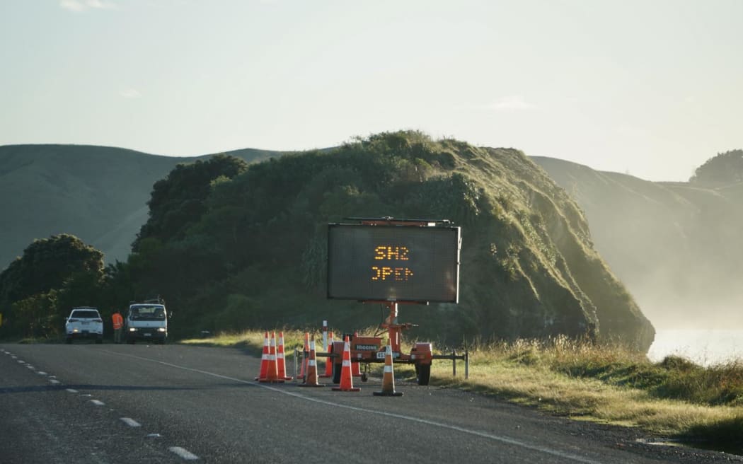 SH2 between Napier and Wairoa now open 24 hours a day | RNZ News