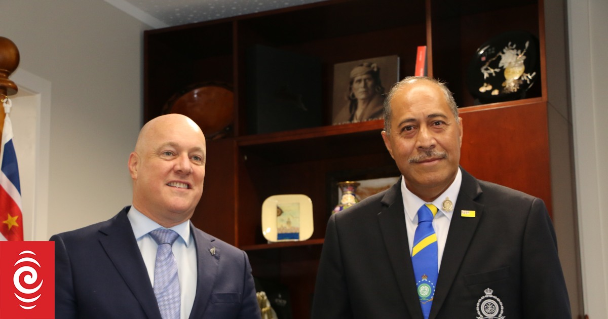 Christopher Luxon, Dalton Tagelagi announce $20m Niue energy project ...
