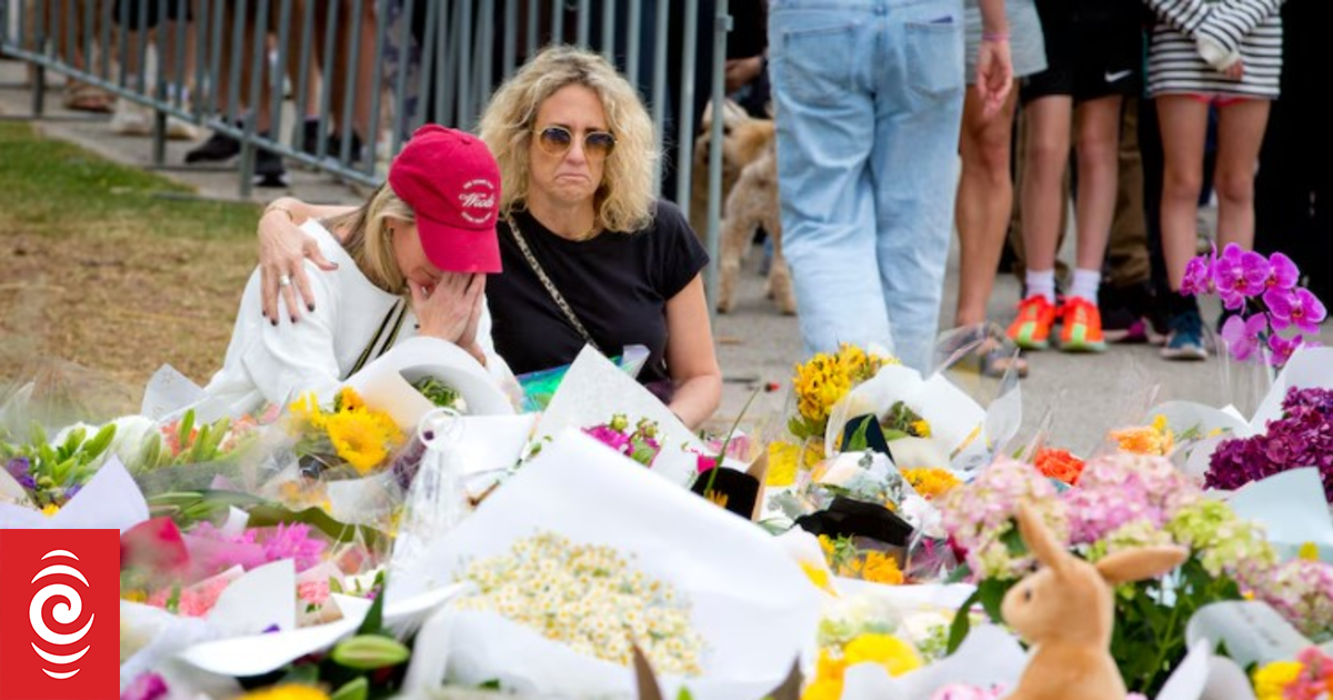 Australia cancels British man's visa after charges of displaying Nazi ...