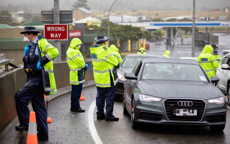 Police move checkpoints after Auckland border confusion | RNZ