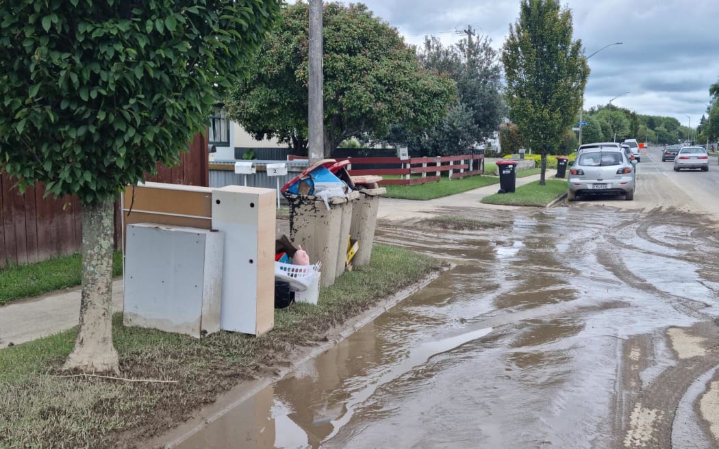 Devastation revealed - Gabrielle in pictures | RNZ News