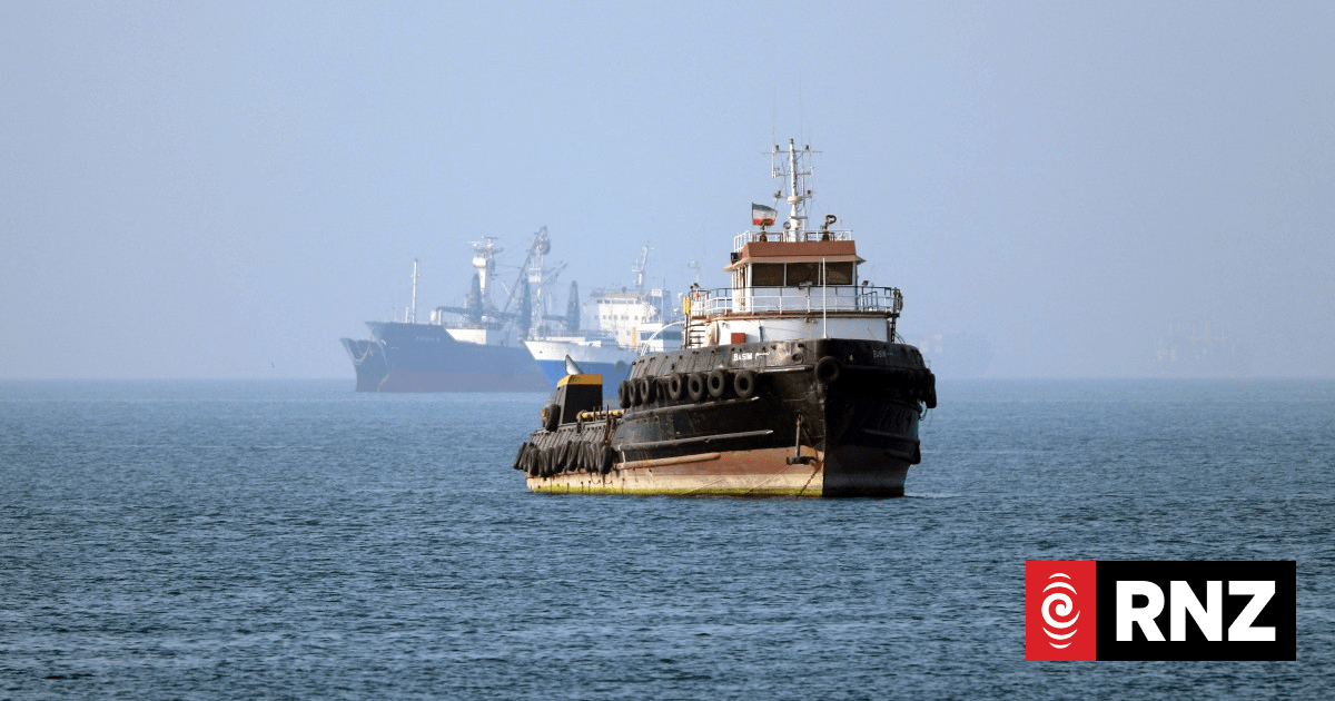 Korean ship on fire in strait, Iran hits UAE oil port after Trump says ...