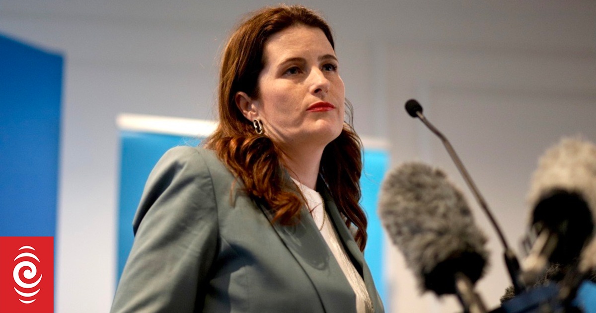 Latest from the campaign trail with National's Nicola Willis | RNZ