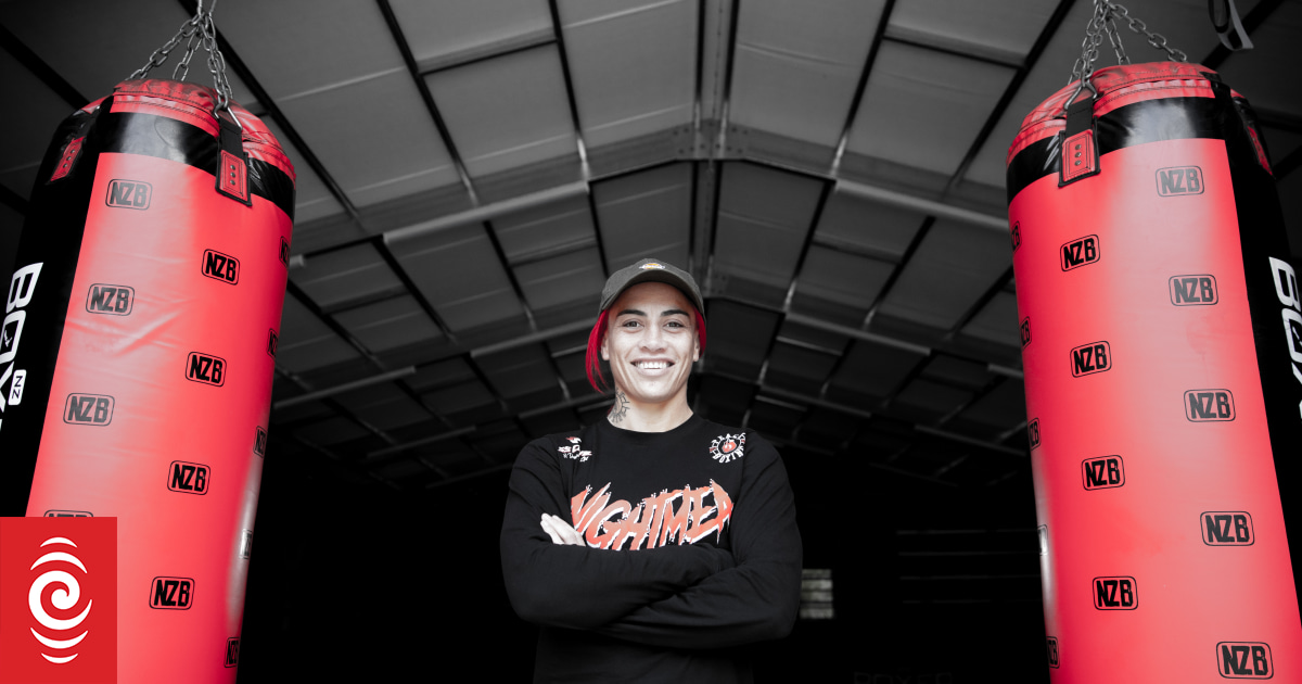 Top boxer Mea Motu fights her way back from 'darkness' to surge into ...