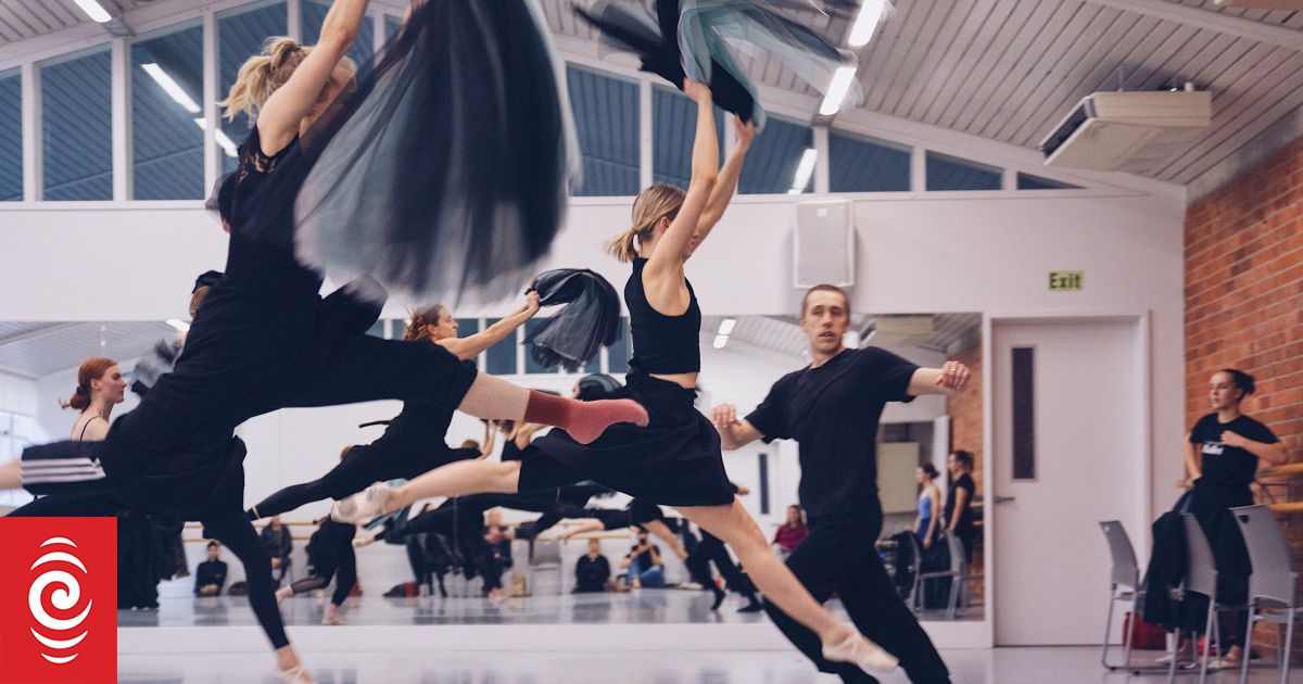 Choreographer Mary-Jane O'Reilly goes noir | RNZ