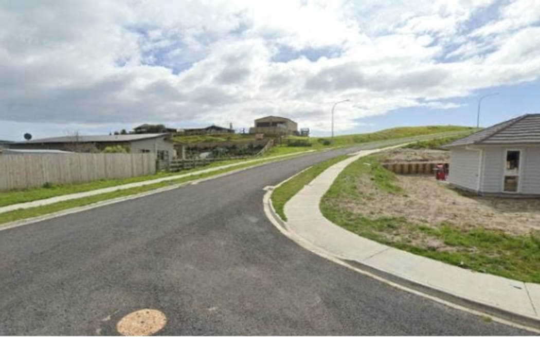 Homeowners oppose street name chosen by iwi, saying the 17-letter name ...