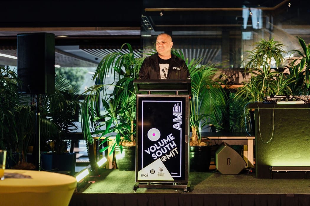 Volume South - an exploration of hip hop in South Auckland | RNZ