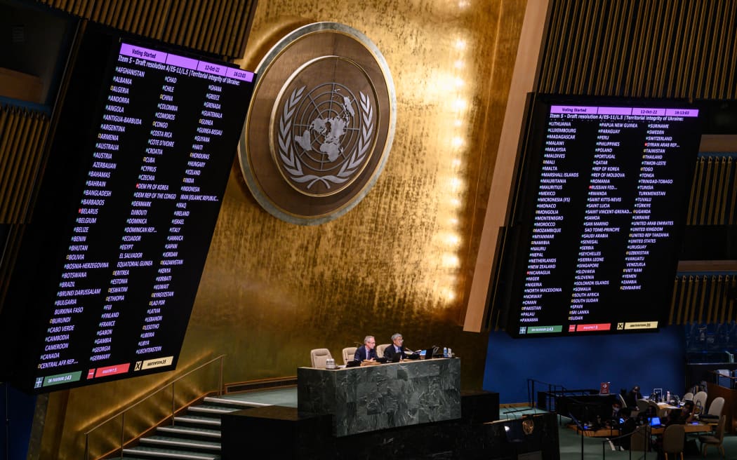 Ukraine war: UN General Assembly condemns Russia's annexation, urges ...