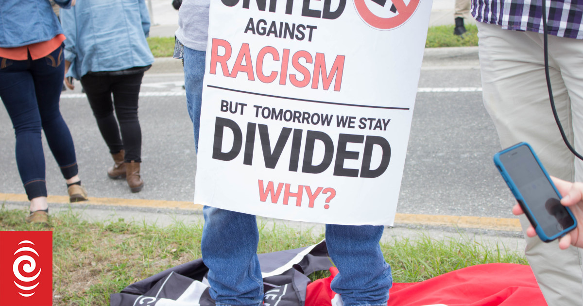 How a young white supremacist did a radical u-turn | RNZ News