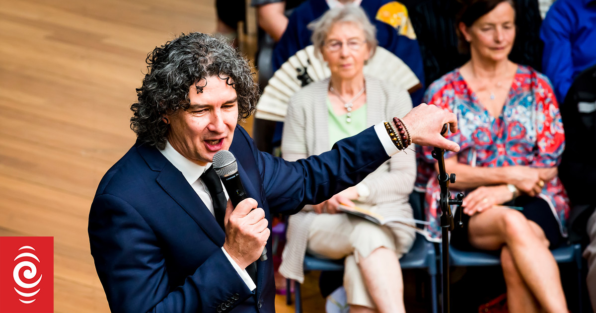 A leaving drama - Christian Penny | RNZ