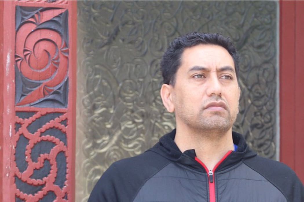 Dr. Nepia Mahuika explains makutu and its history | RNZ