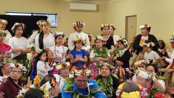 Tuvaluan communities in NZ honour and celebrate their language | RNZ