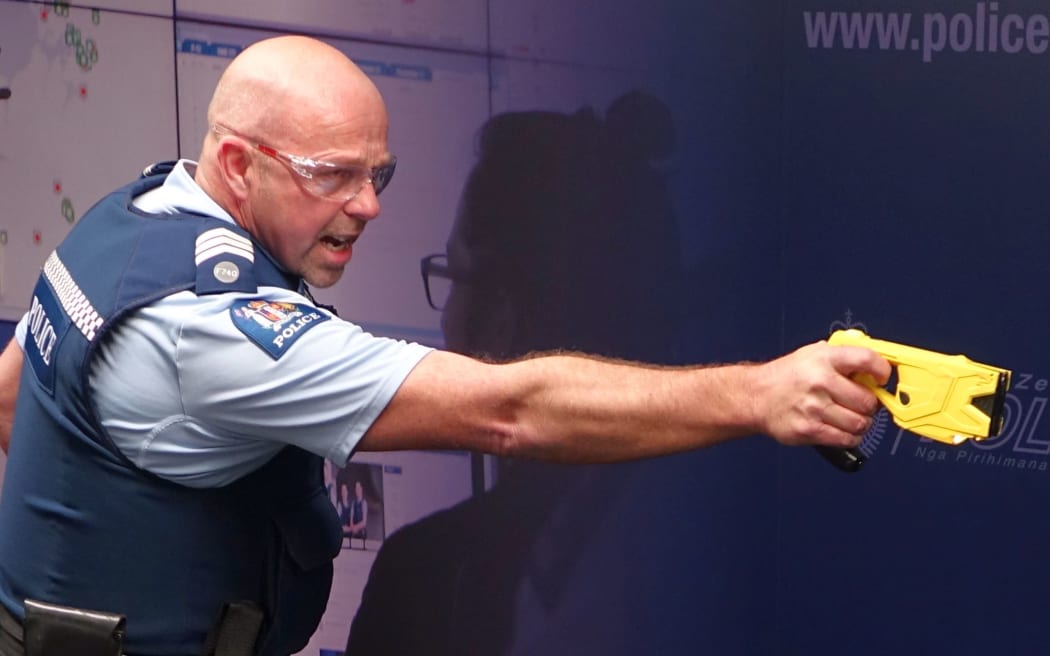 Lost Taser changes police deployment, training | RNZ News