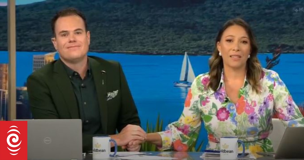 AM Show presenters in tears as they thank viewers for support after ...