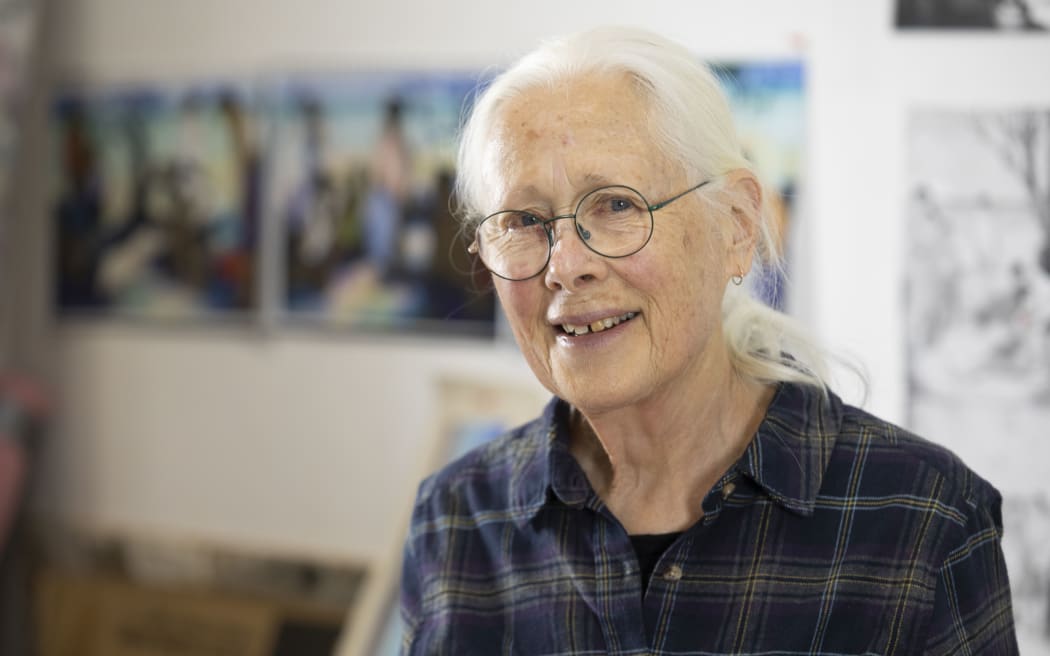 Māori art awards: Dame Robin White 'humbled' to receive supreme honour ...