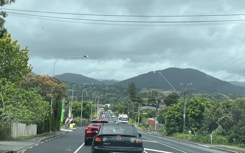 Part of State Highway 1 in Northland closed after serious crash | RNZ