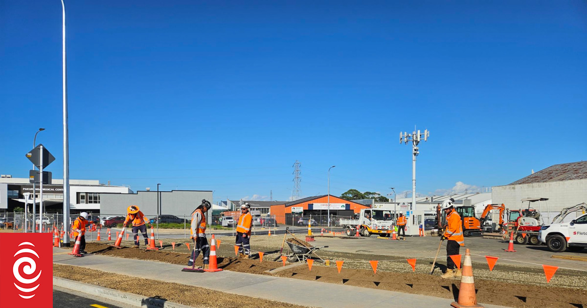 Auckland Council wants Eastern Busway project fully funded by ...