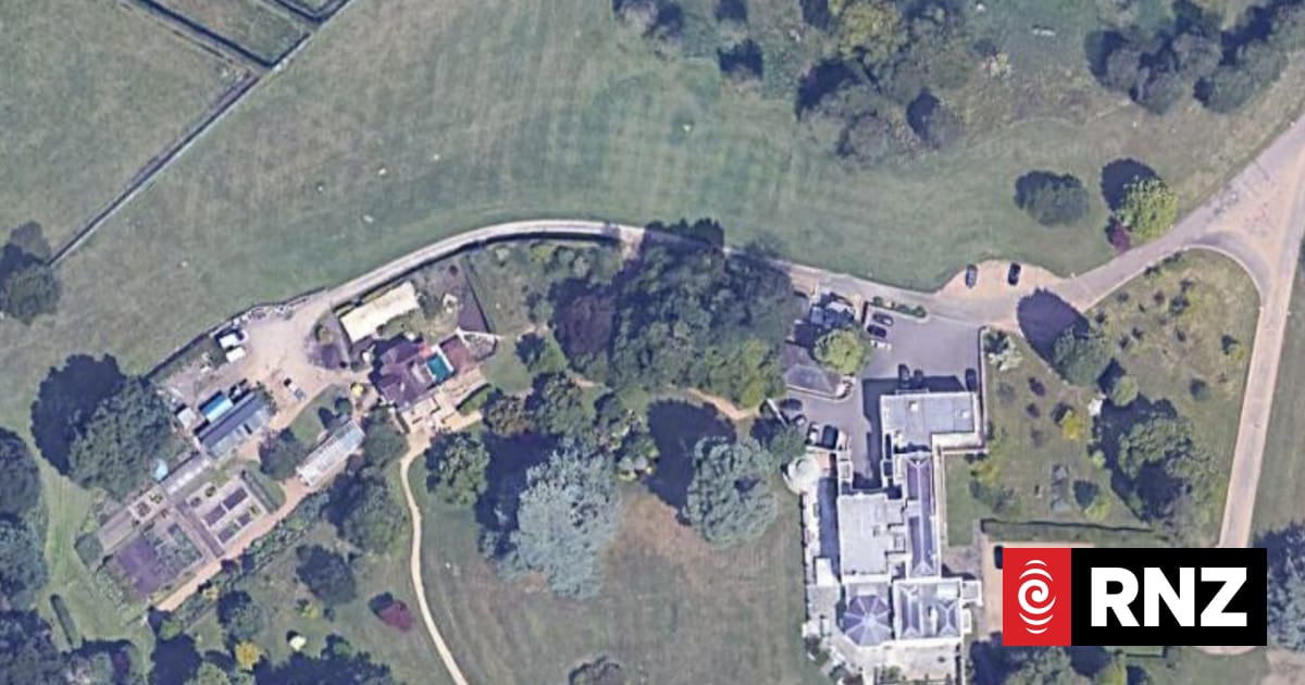 What we know about the 30-room mansion former Prince Andrew is losing | RNZ